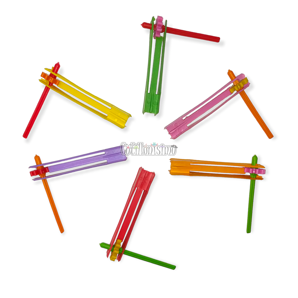 Matracas de Plástico x12u Colores Surtidos PATRIMAR - Cotillonisimo